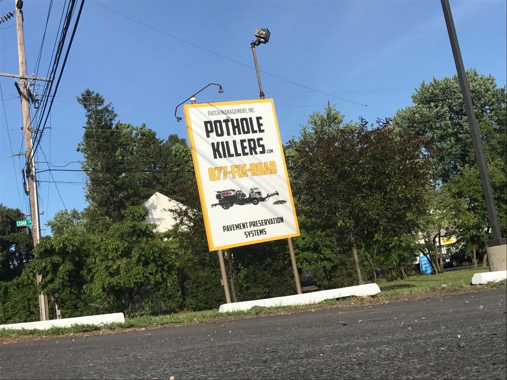 Custom Metal Signs | Commercial Sign Shop | Max Metal Signs